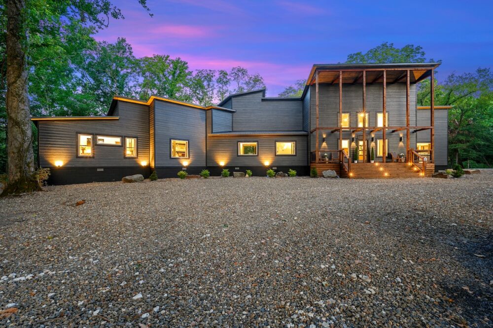 Three Chimneys Cabin - Broken Bow Cabin Rentals - Tin Star &Company