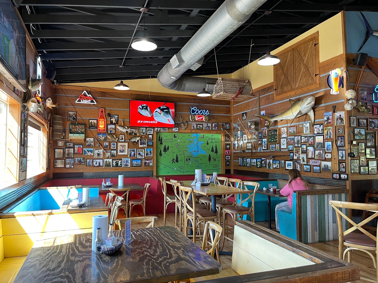 Shuck Me Hochatown - Broken Bow Cabin Rentals - Tin Star &Company